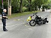 Auto fährt Motorrad-Rocker an – Amputation droht | MOPO