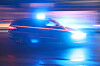Verfolgungsjagd auf A7! Autofahrer ohne Lappen flieht mit 200 km/h vor ...