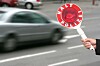 Prozess: Raser hätte beinahe Polizisten und Kinder umgefahren | MOPO